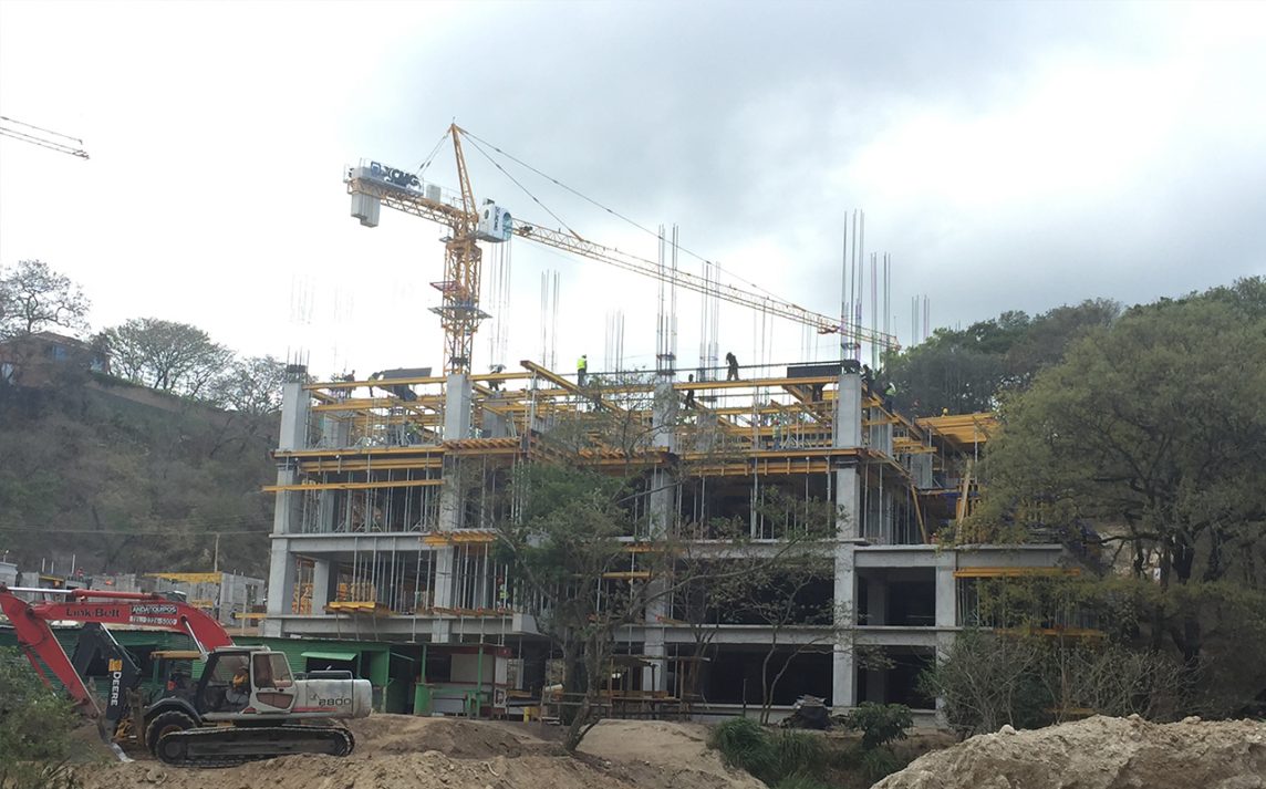 ACANTOS DE CAYALÁ - Qualicons